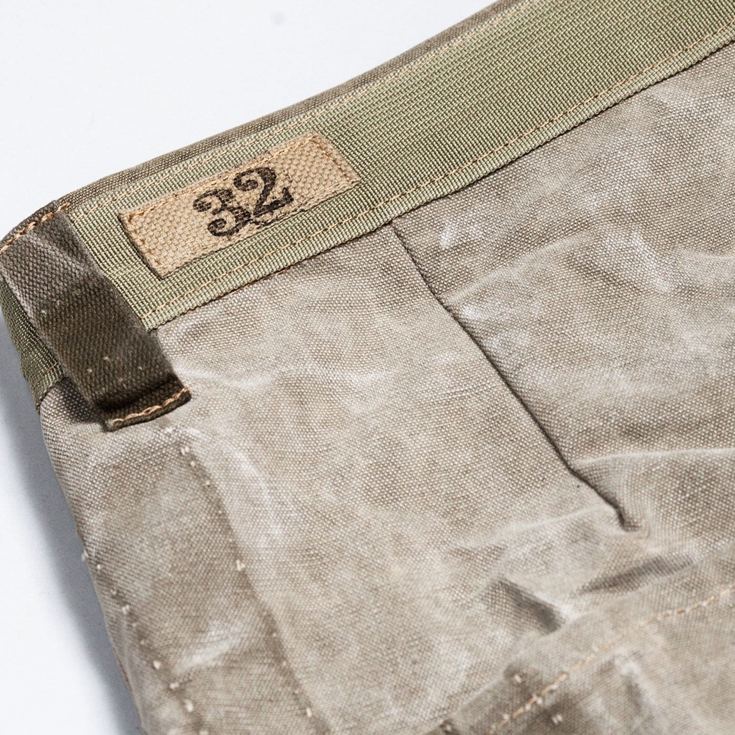 ARMY CARROT PANTS [3.0] | Archie & Dennis · 101% handcrafted goods ...